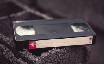 The Difference Between VHS and Betamax Tapes and How VHS Became the Ho – Capture